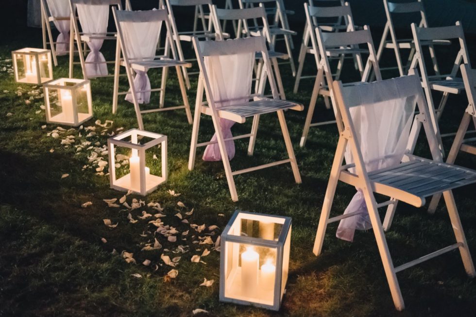 10 Ways to Use Lanterns At Your Denver Wedding - Denver DIY Bride